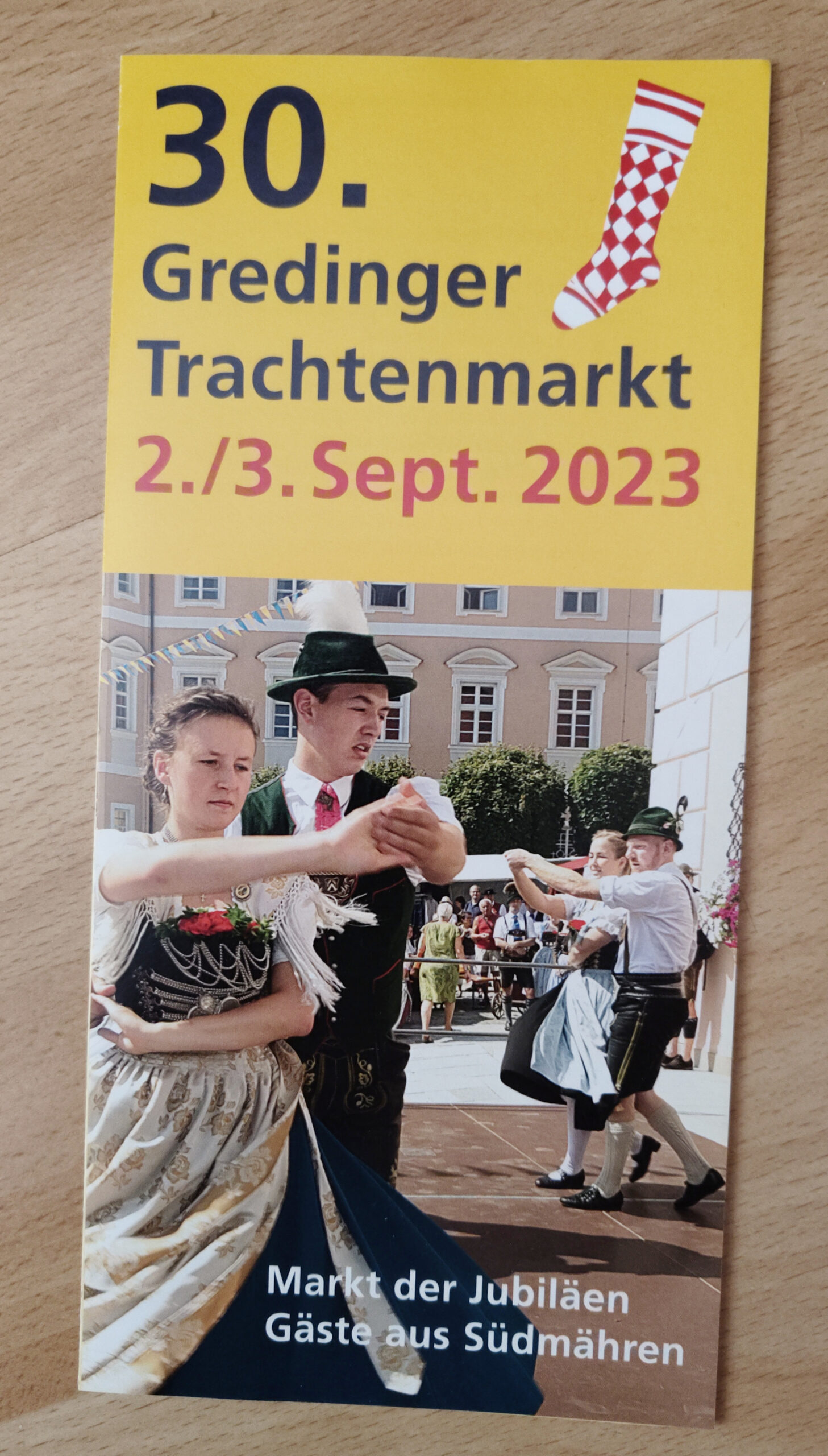 Trachtenmarkt in Greding 2023 - Carakess - Laden & Café